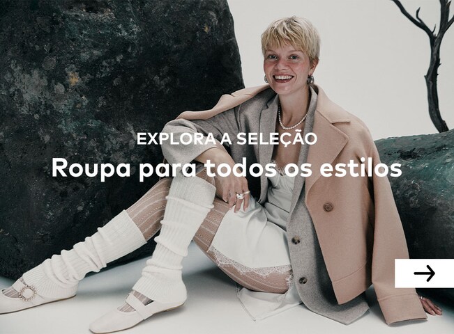 AX Paris Vestido em Bege Claro | ABOUT YOU