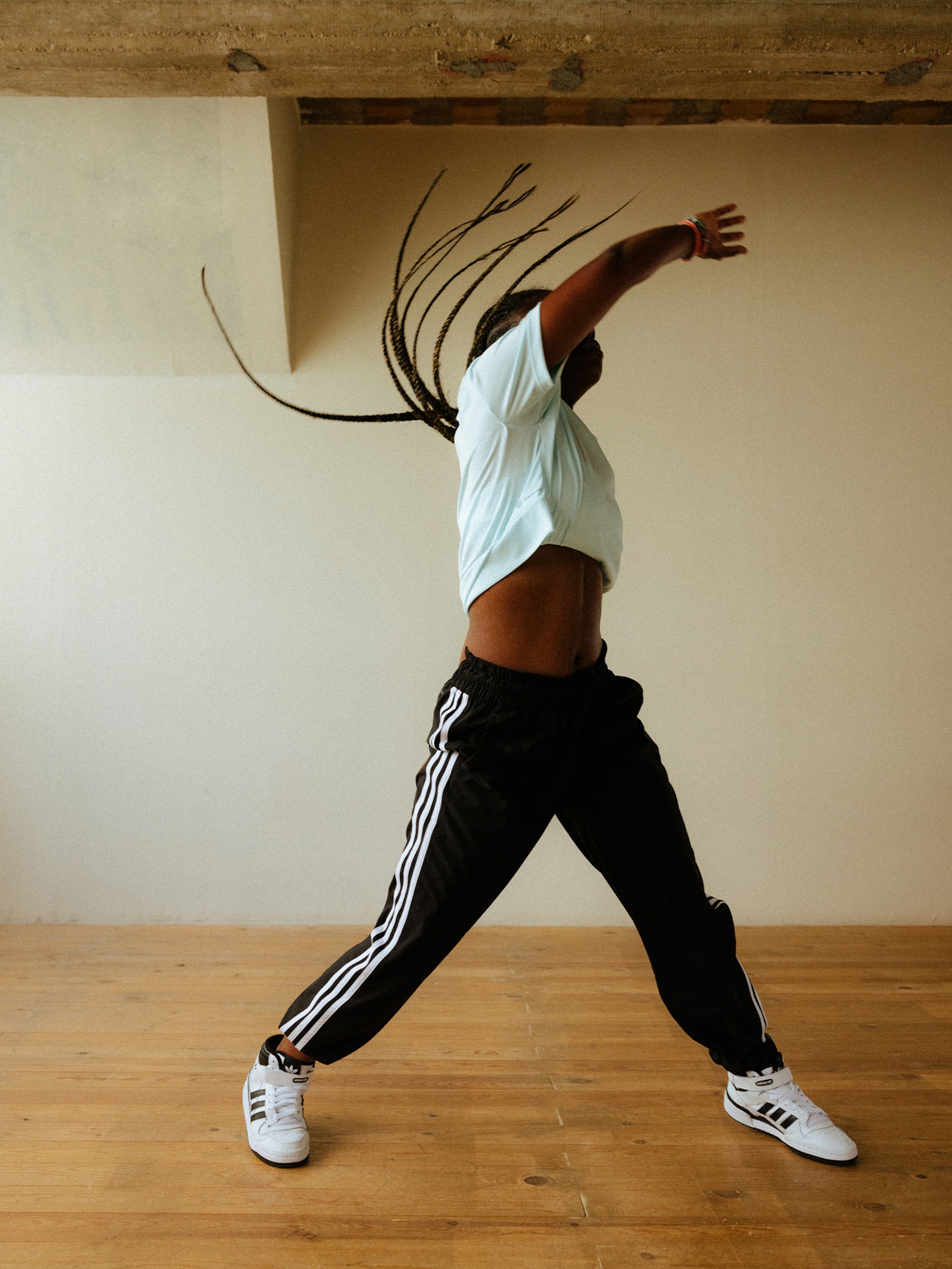 Купи онлайн undefined аутфити | ABOUT YOU