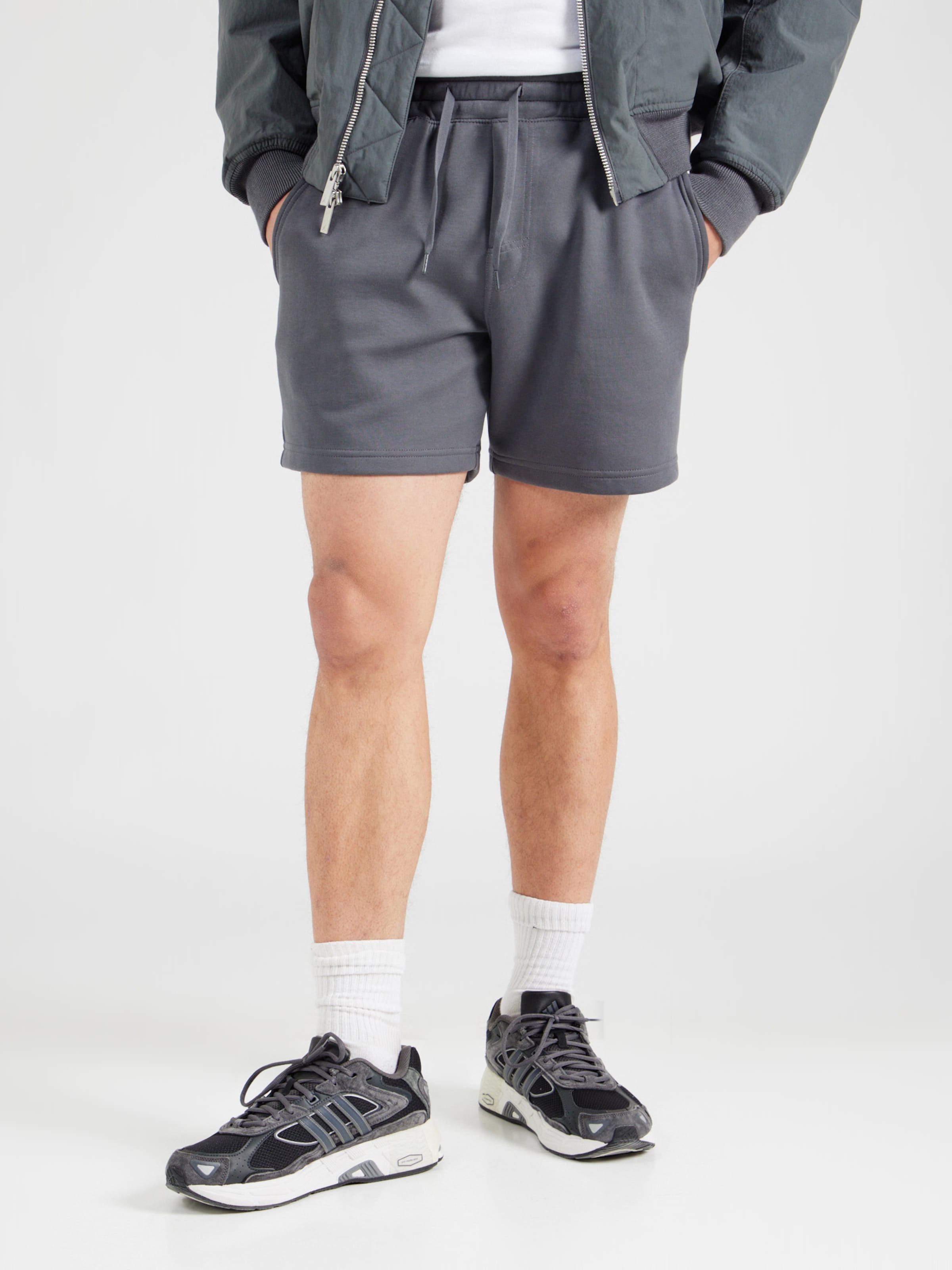 HOLLISTER Shorts for men Buy online ABOUT YOU