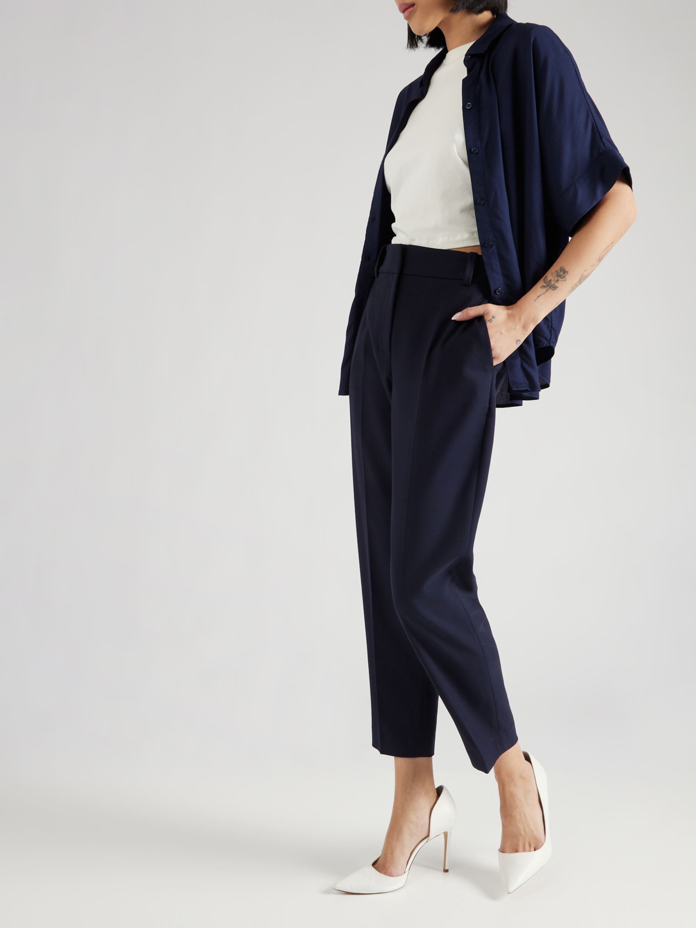 TOMMY HILFIGER Slim fit Pants in Navy ABOUT YOU