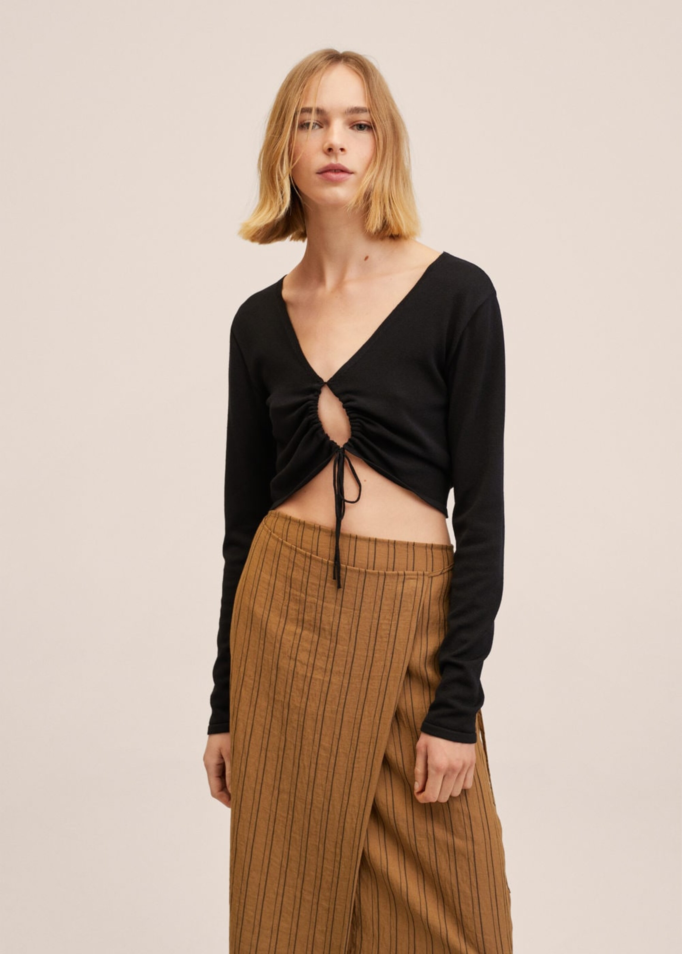 T-shirt 'Furio' MANGO en Noir | ABOUT YOU