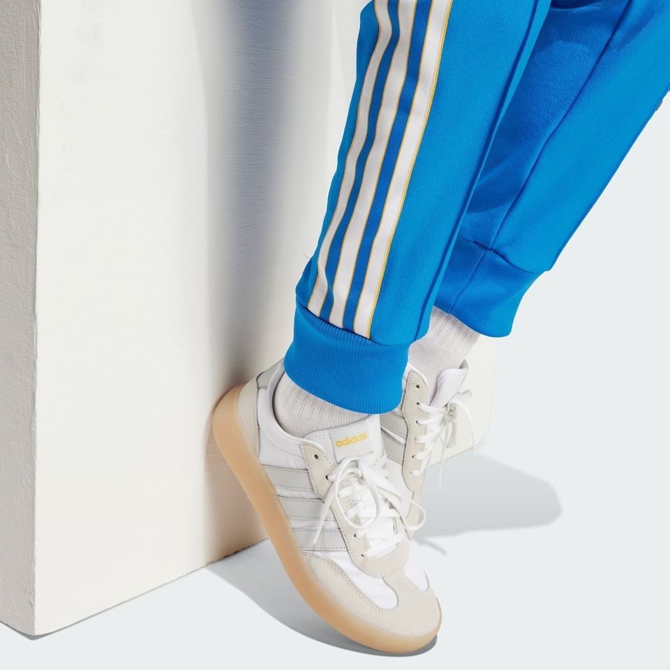 ADIDAS ORIGINALS Tapered Calças 'Real Madrid Terrace Icons' em Azure ...