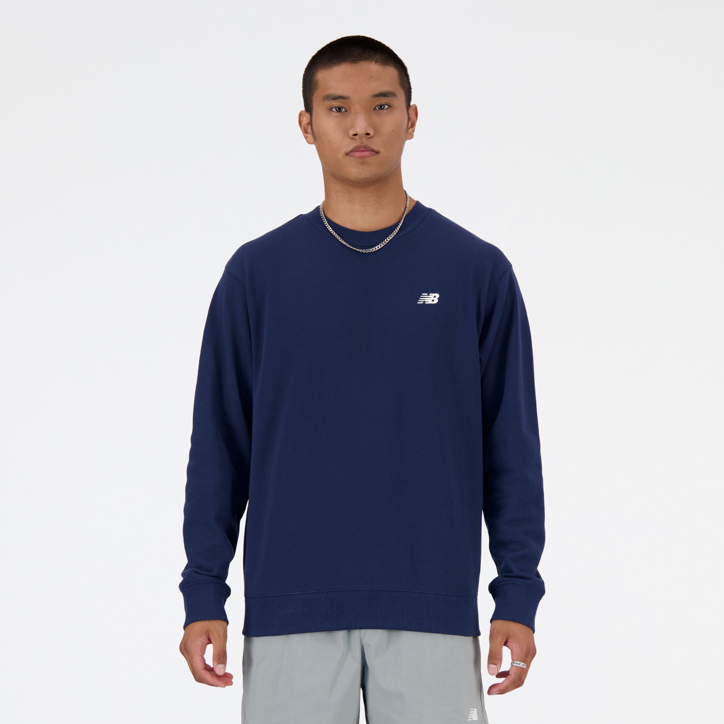 new balance Sweatshirt 'Essentials' in Donkerblauw | ABOUT YOU