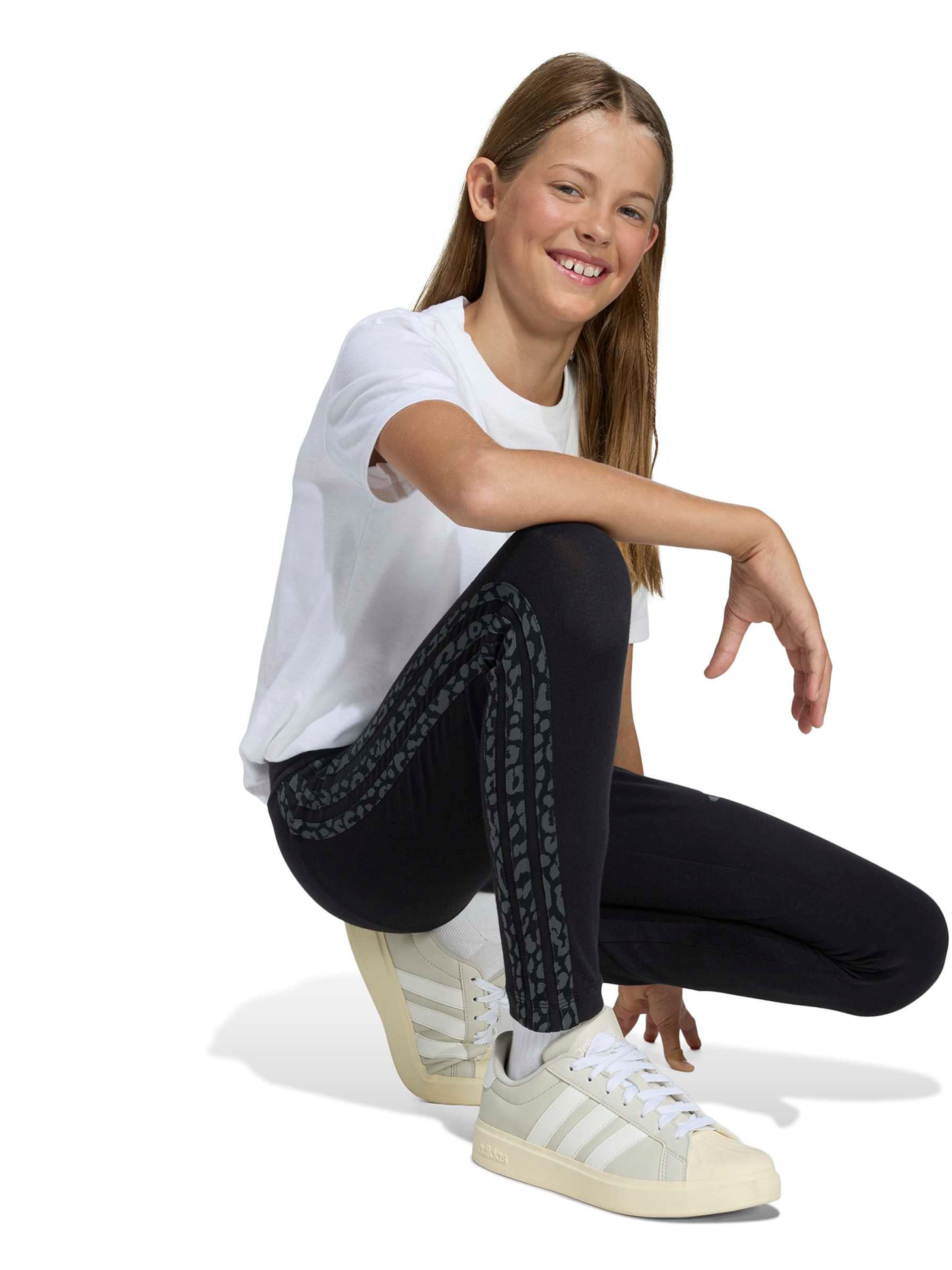 ADIDAS SPORTSWEAR Skinny Calças de desporto em Preto | ABOUT YOU