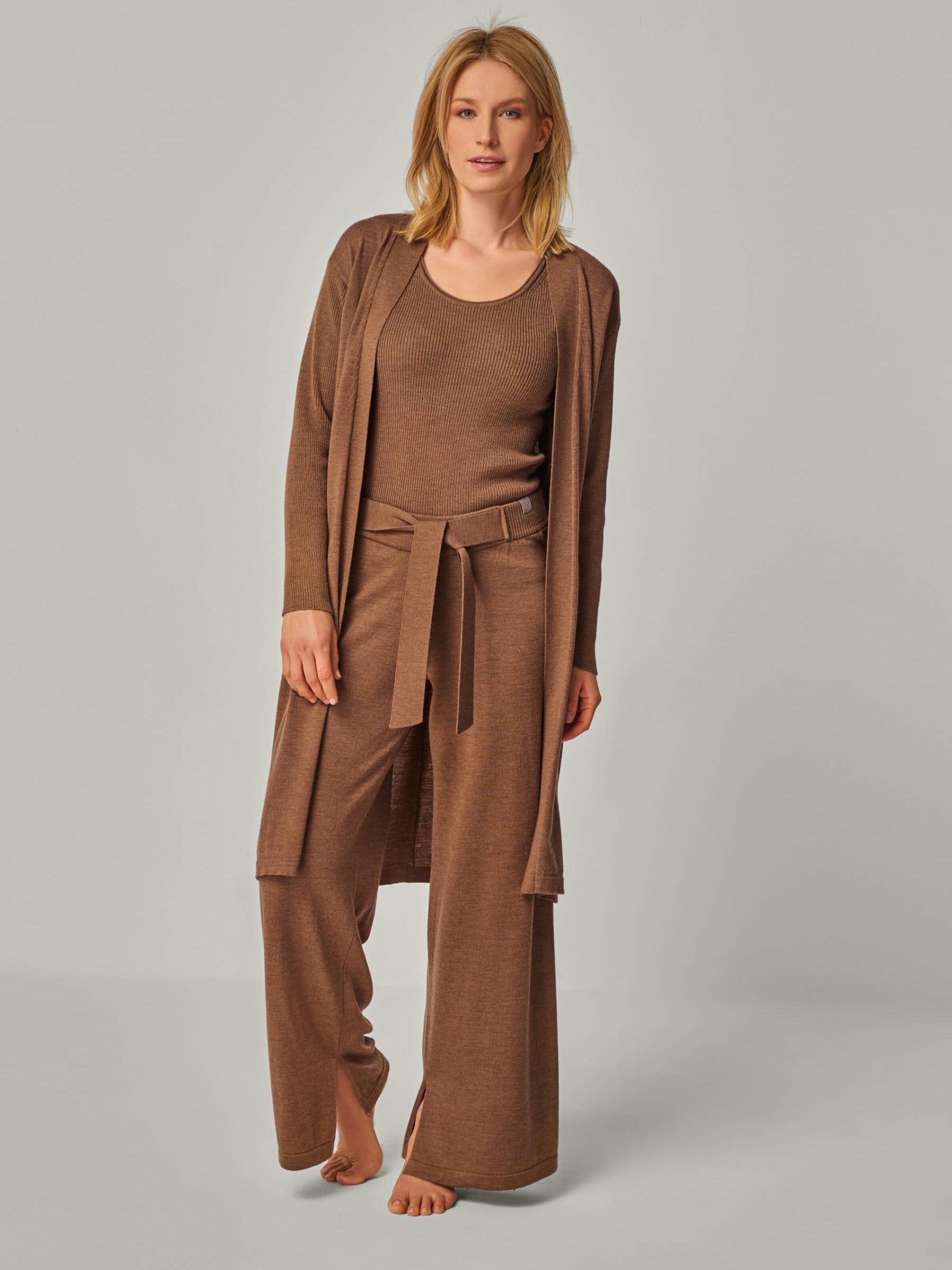YOU LOOK PERFECT Hausanzug 'LOUNGEWEAR SET - Cardigan Blossom & Top ...