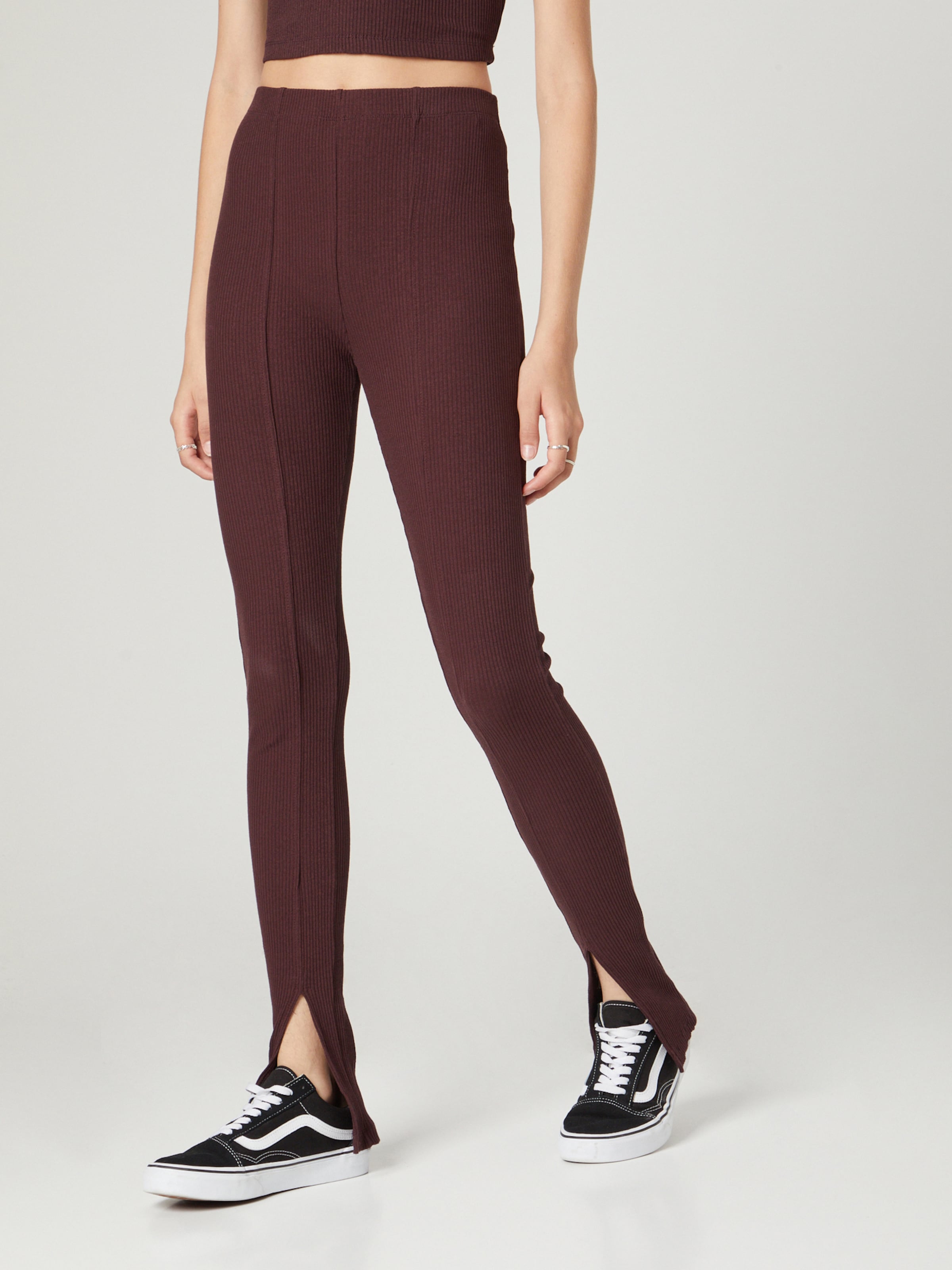 Dark maroon leggings store
