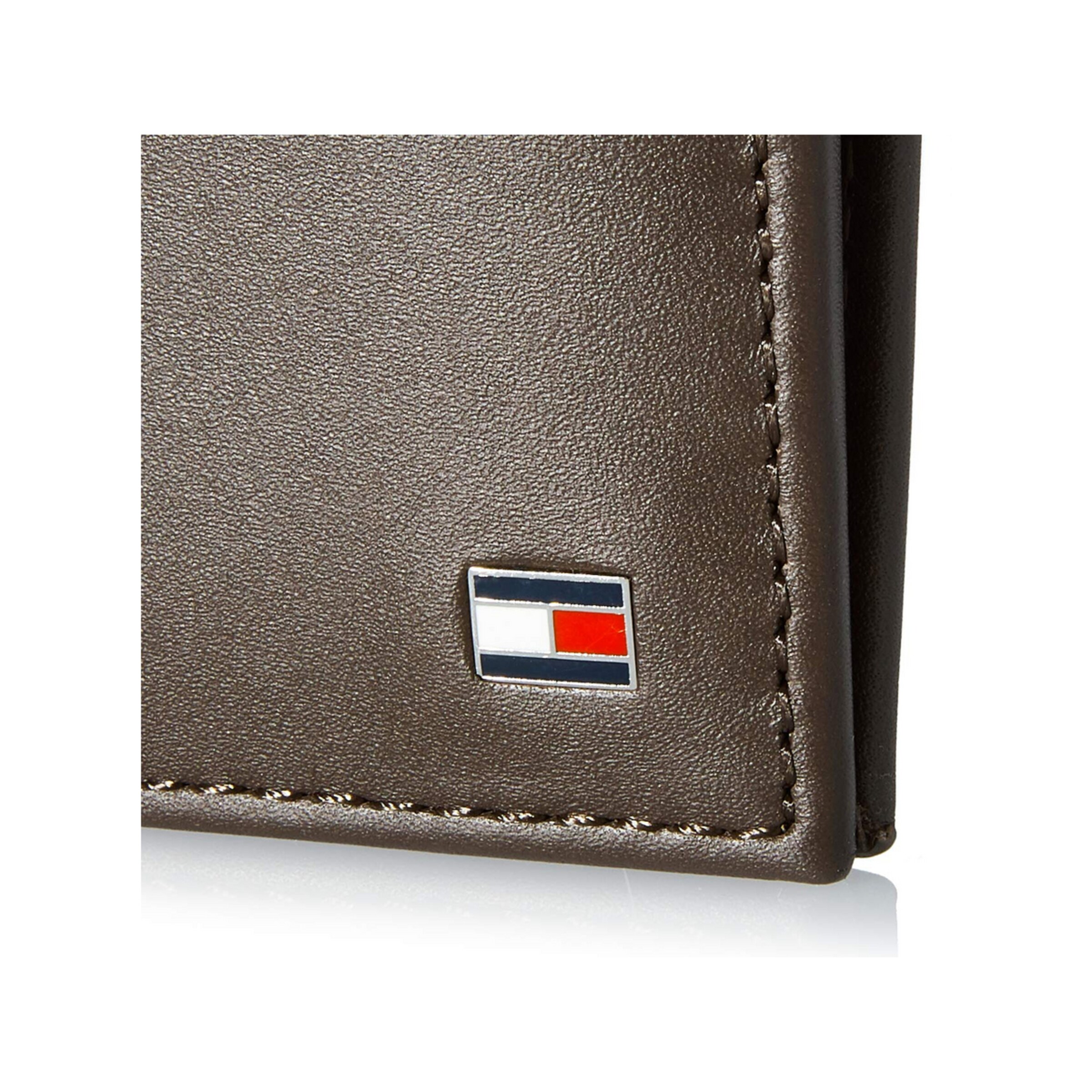 Tommy hilfiger wallets brown store