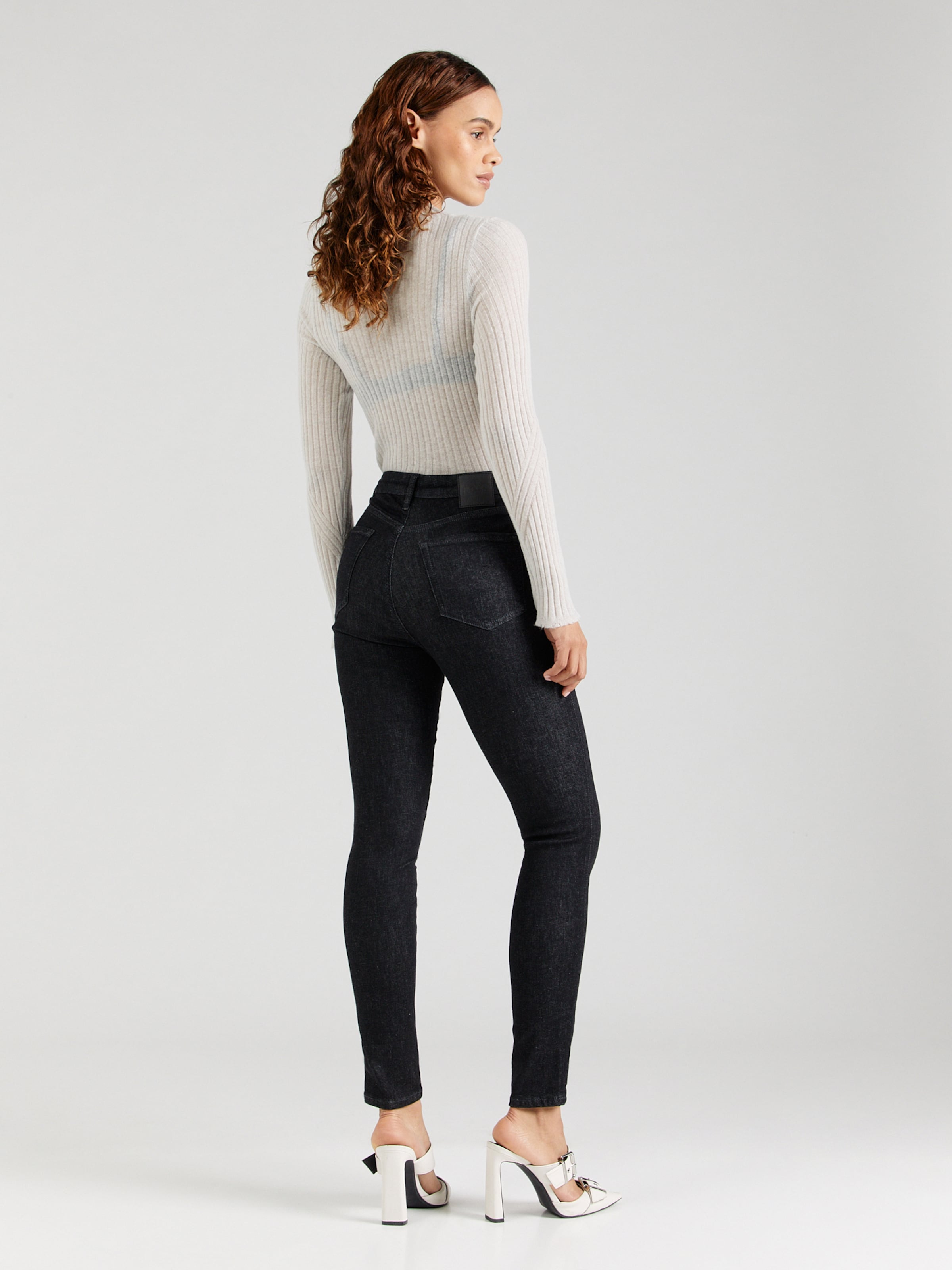 Women s designer jeans Buy online ABOUT YOU