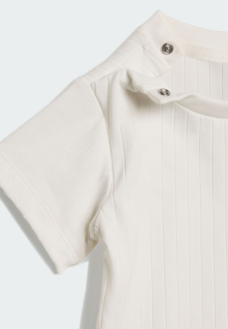 ADIDAS ORIGINALS Sada 'REGULAR WIDE RIB SHORT T-SHIRT' (Černá) | ABOUT YOU