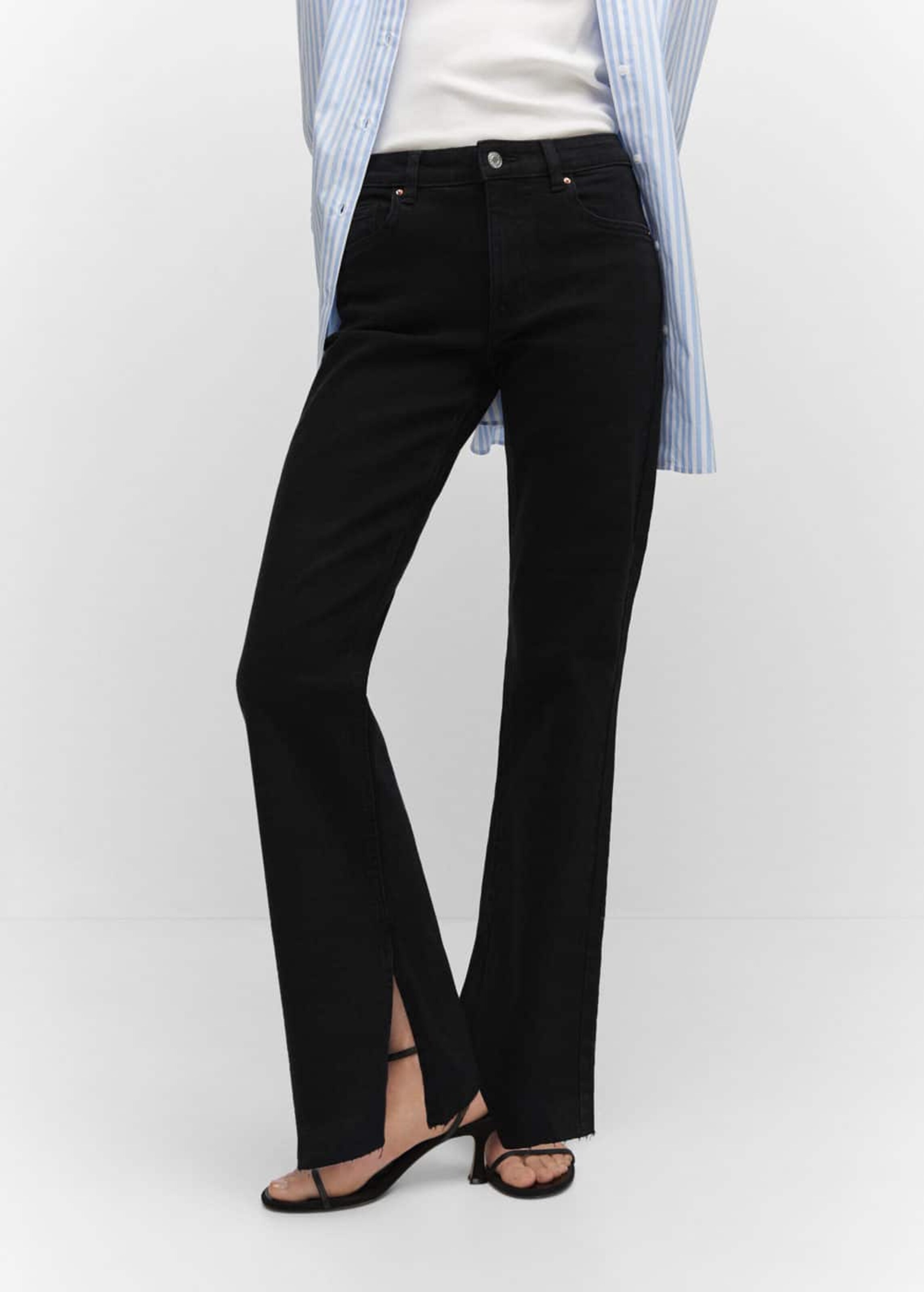 MANGO Bootcut Jeans elle in Schwarz | ABOUT YOU